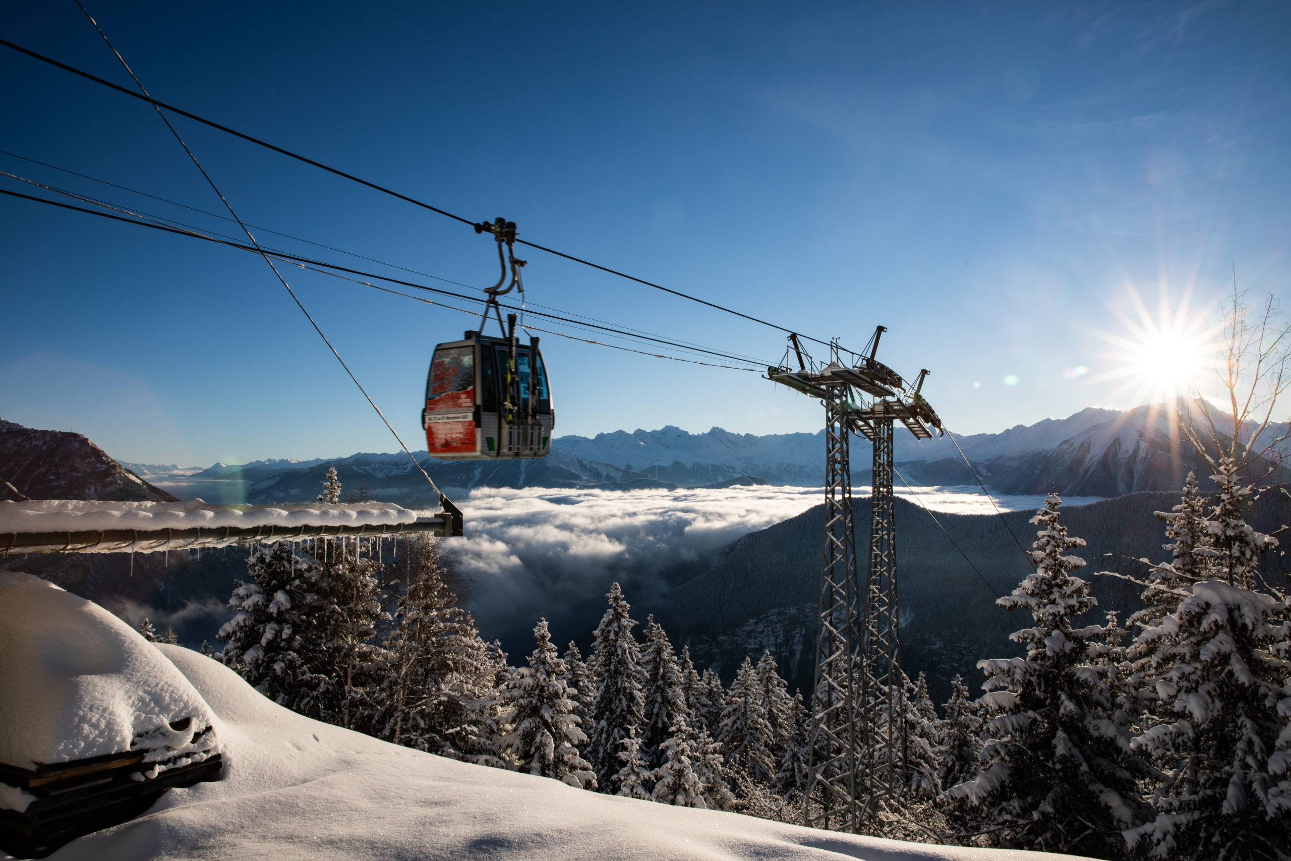 Alpine Skiing - Marécottes - Martigny Tourisme - Valais Switzerland