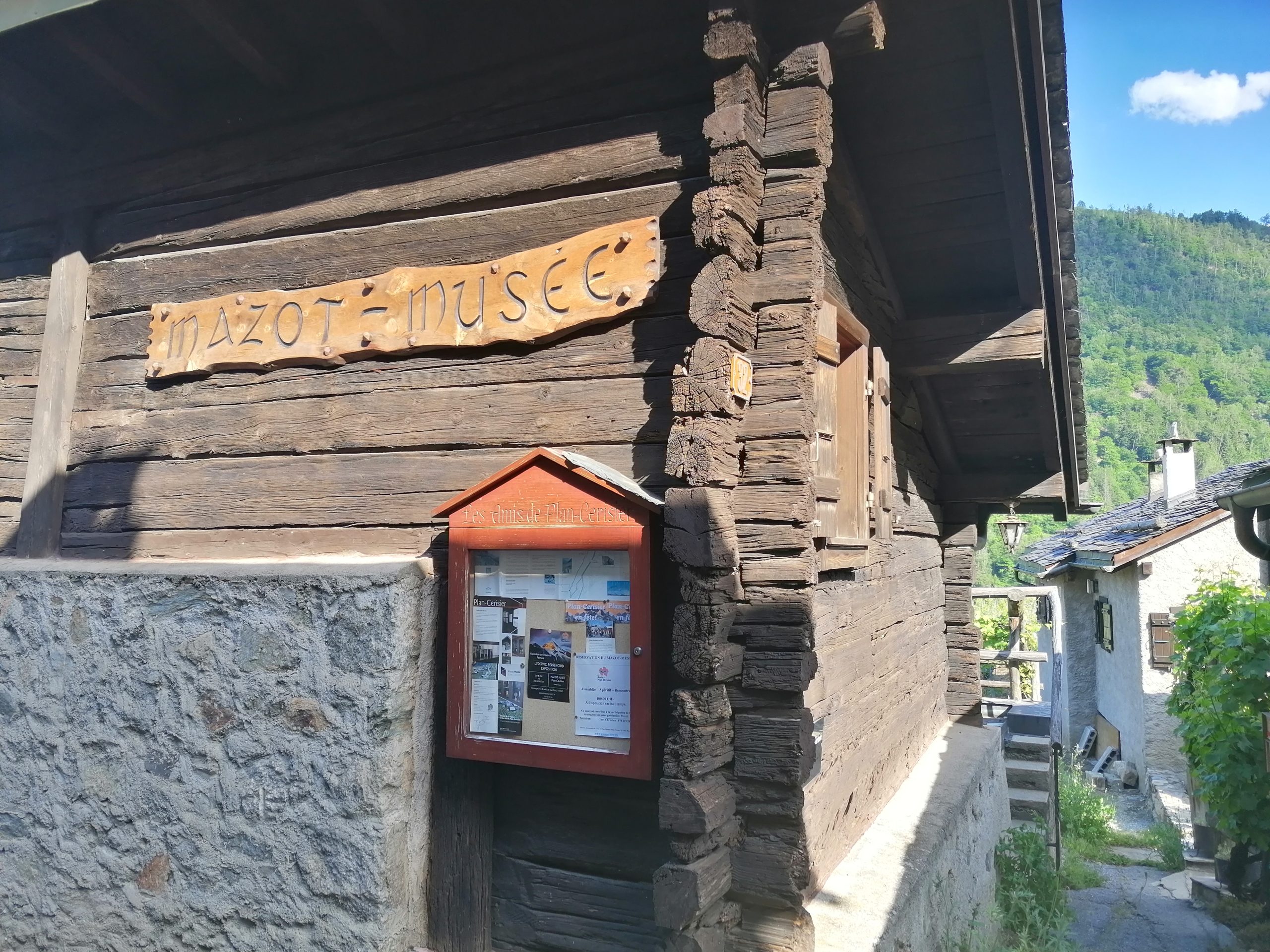 Mazot-Musée de Plan-Cerisier - Martigny Tourisme - Valais Suisse