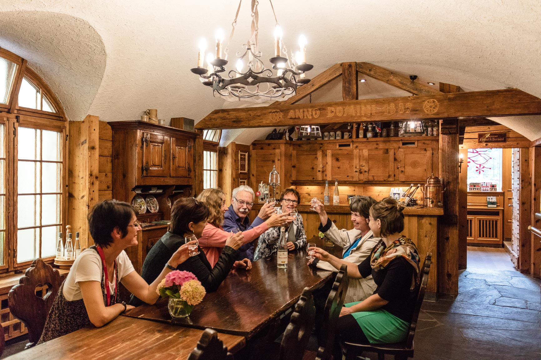 Visite guidée de la Distillerie Morand - Martigny Tourisme - Valais ...